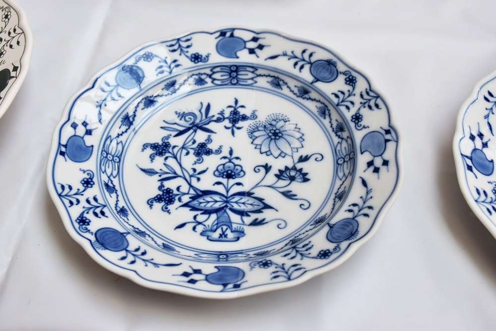 Significance of Kaolinite in Porcelain Production