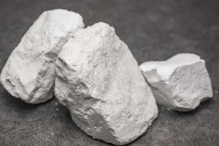 All-in-One Guide to Kaolin Clay: Everything You Need to Know